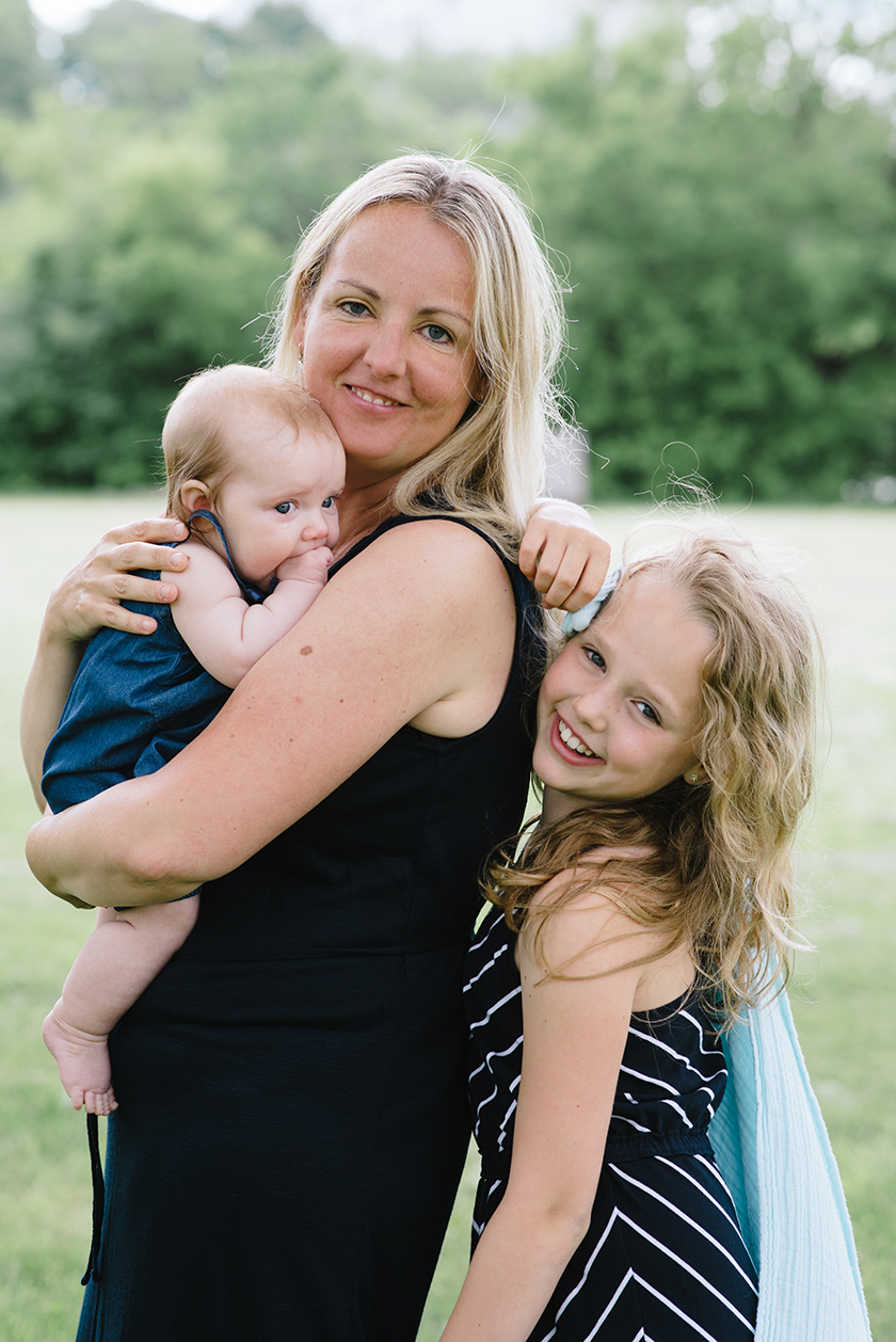 Ottawa River Family Session: Penny, Phoebe, Mae, and Jenny – Anne-Marie ...
